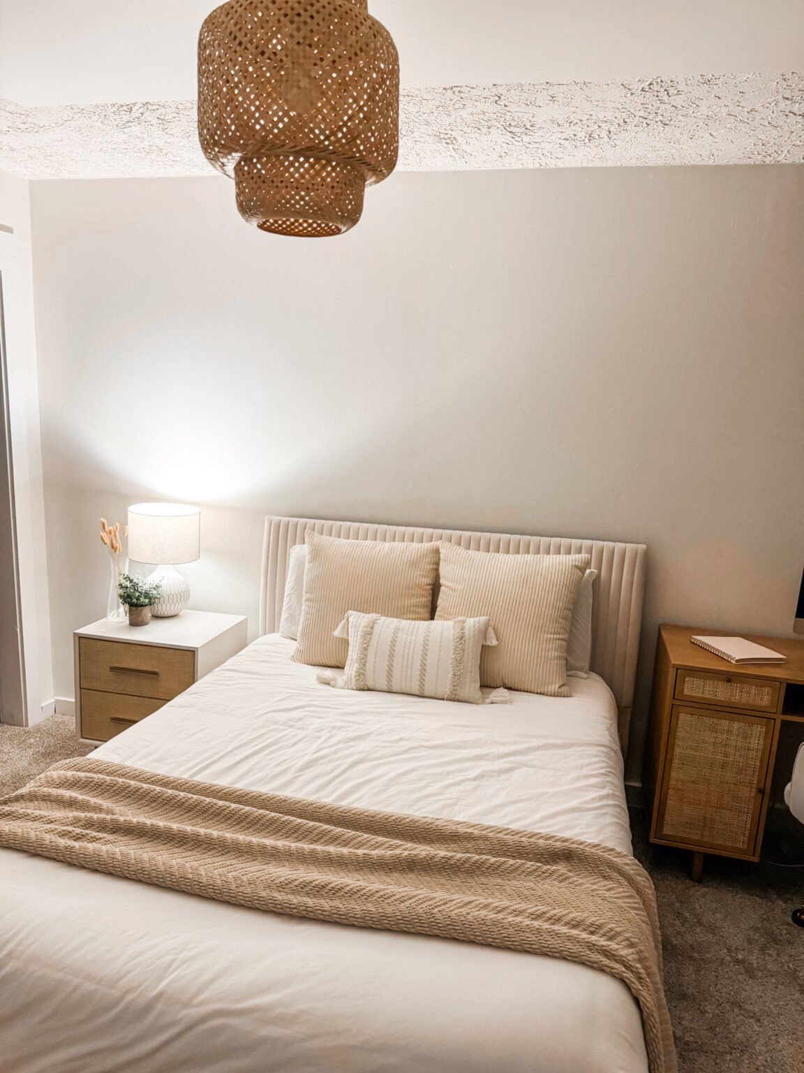 Sherwin Williams Alabaster Color Review - homesweetsierrah.com